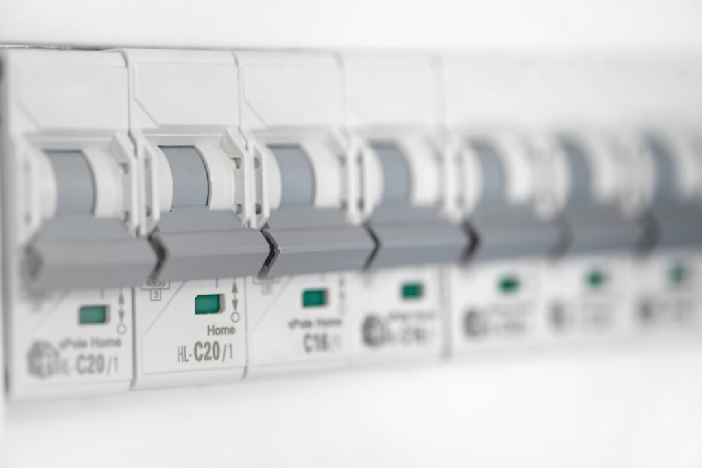 What is a Consumer Unit? When to Replace? Can I Do It Myself?